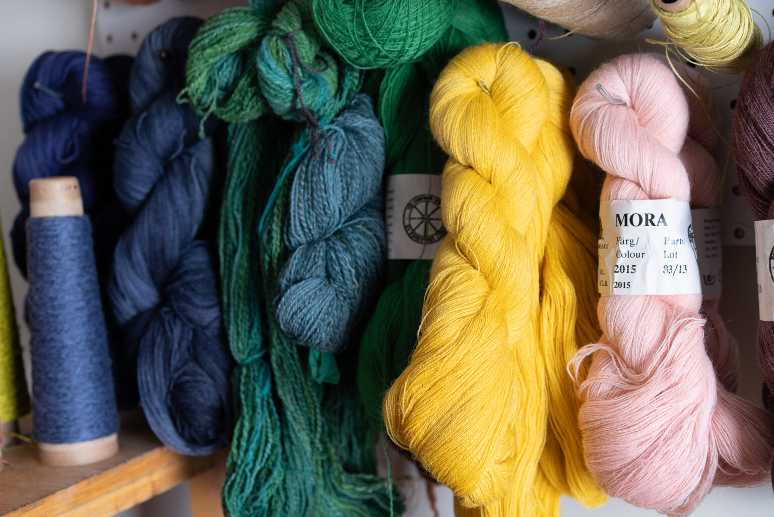Build a little yarn store in your home - The Handweaving Academy